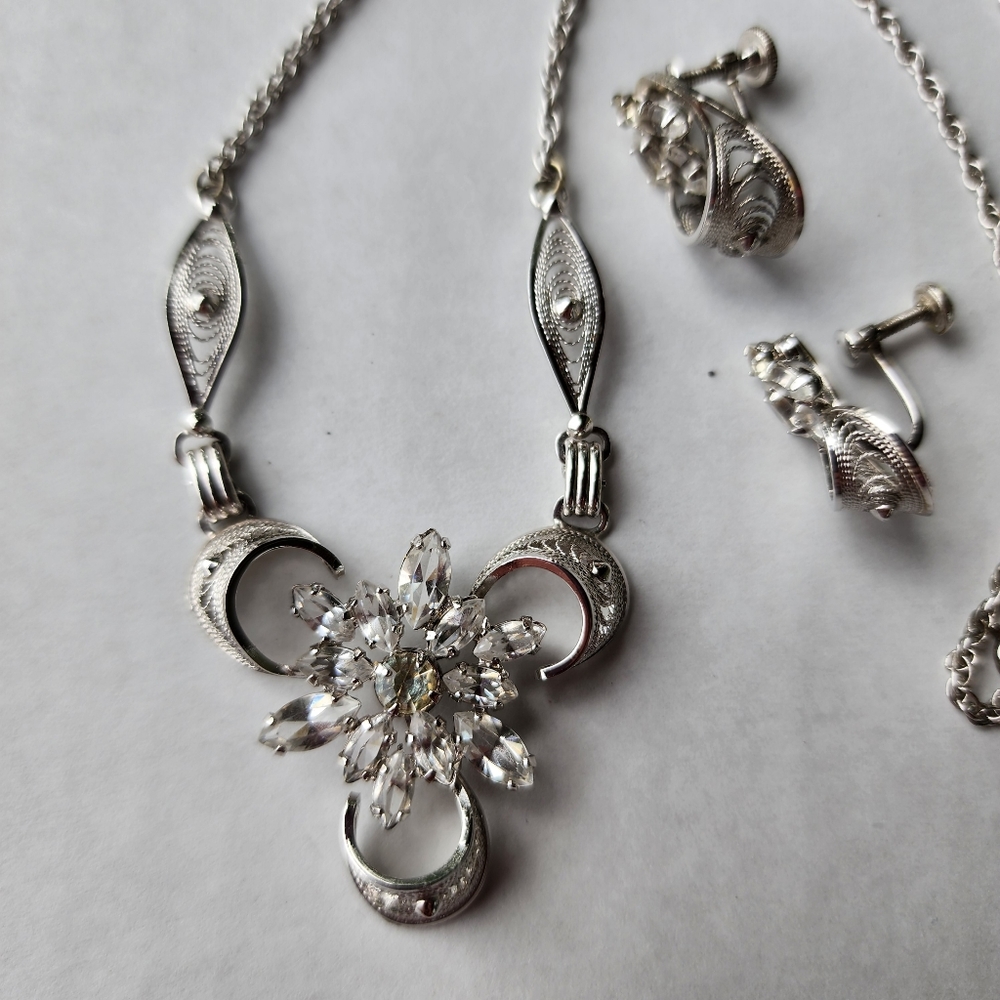 Vintage Amlee Sterling Necklace And Screw Back Earrin… - Gem